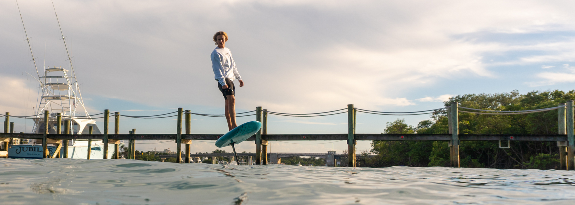 Lift eFoil - Electric Hydrofoil Board